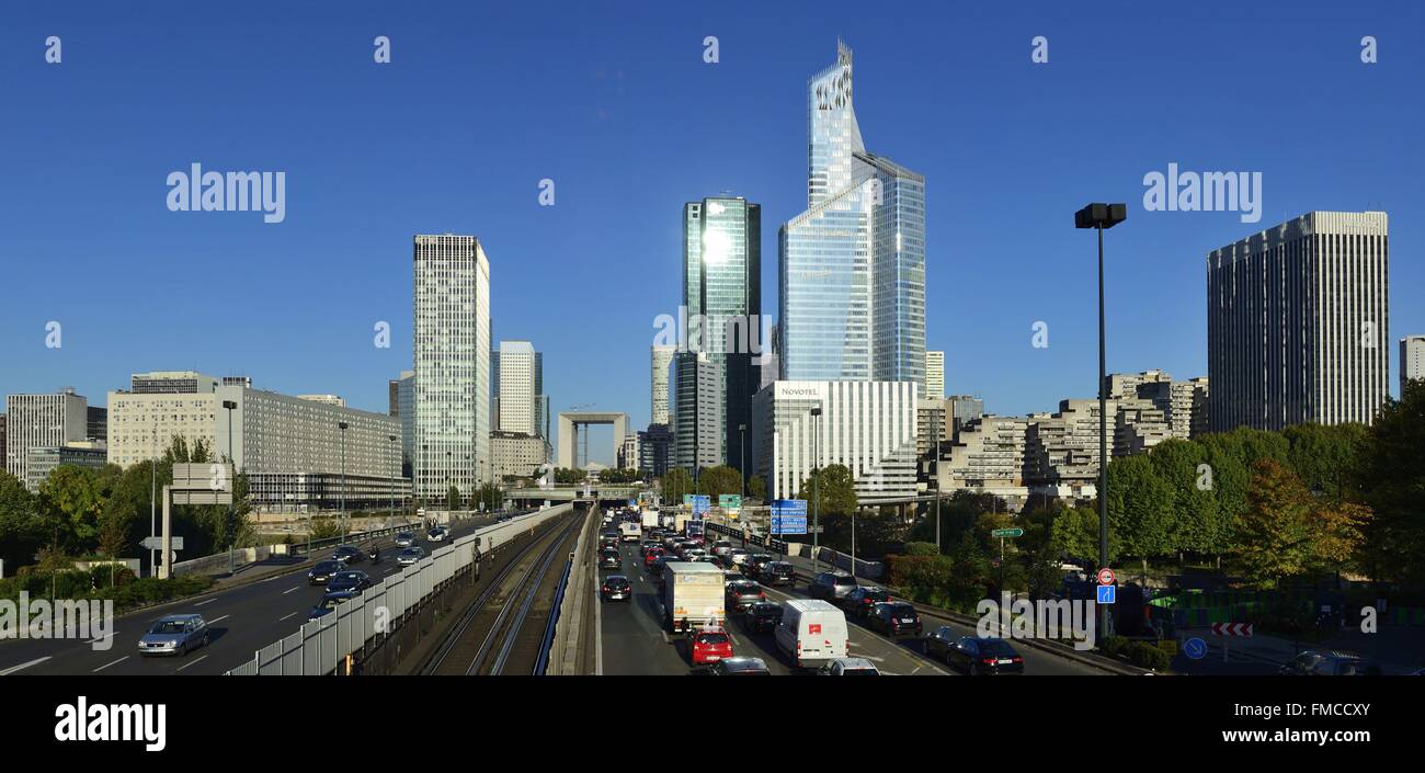 France, Hauts de Seine, La Defense, traffic on Neuilly bridge Stock ...