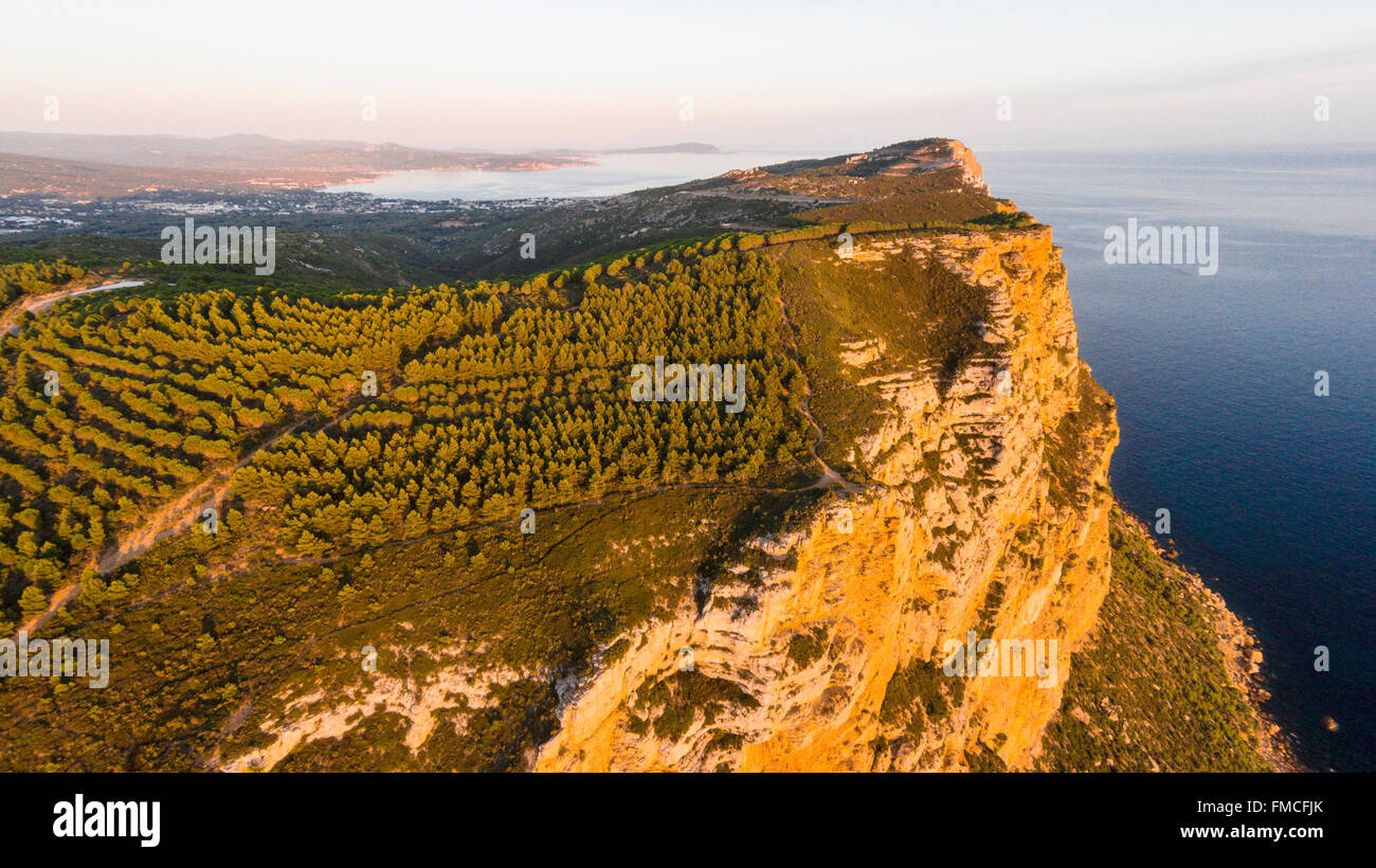Cassis, france aerial hi-res stock photography and images - Alamy