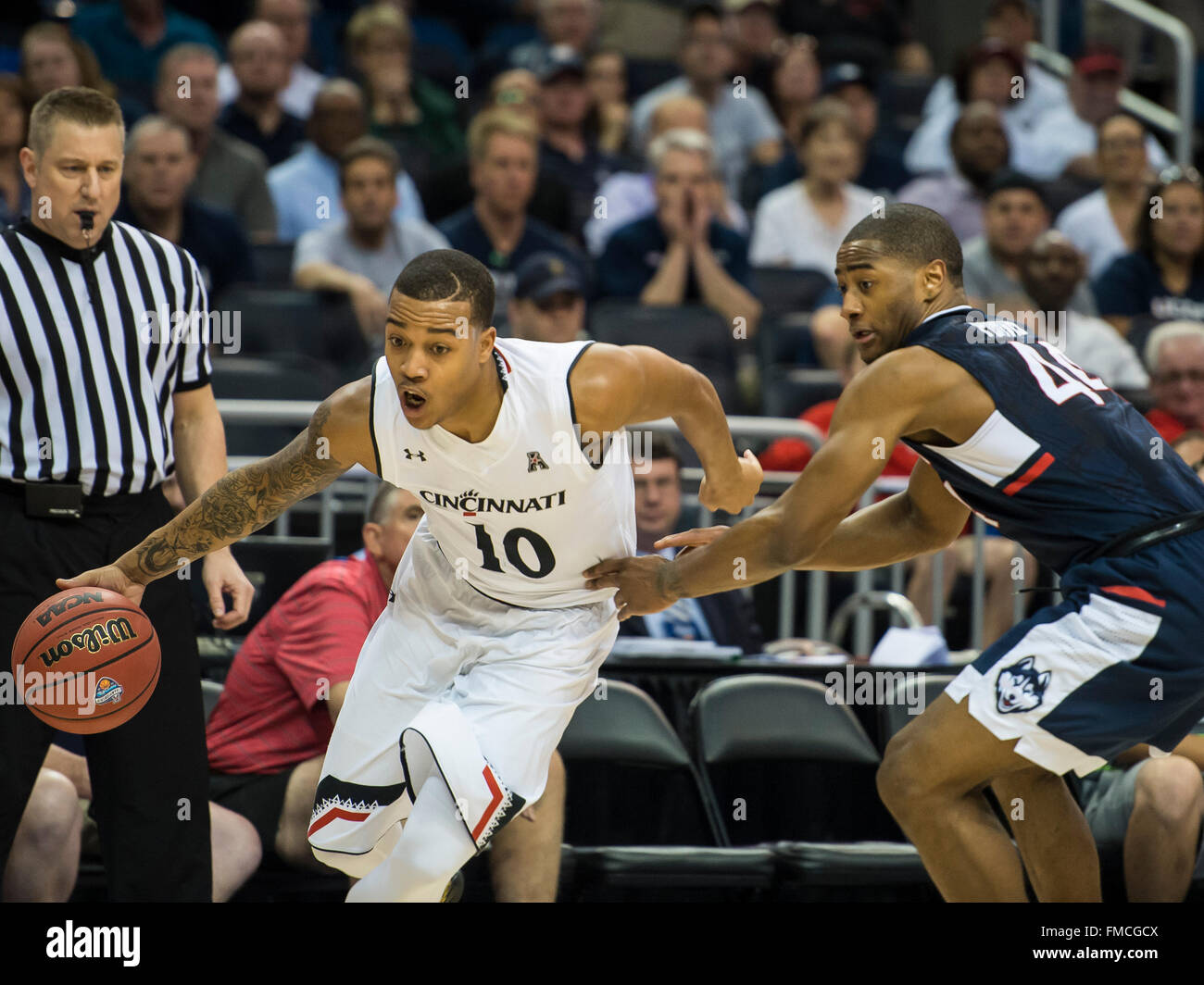 Orlando, FL, USA. 11th Mar, 2016. Cincinnati guard Troy Caupain (10 ...