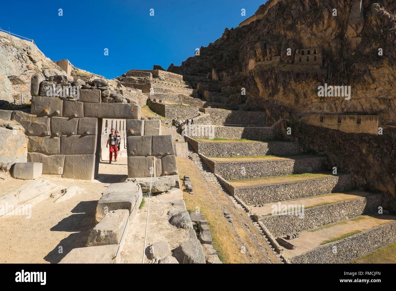 Peru, Cusco Province, Incas Sacred Valley, Ollantaytambo, ruins of the ...