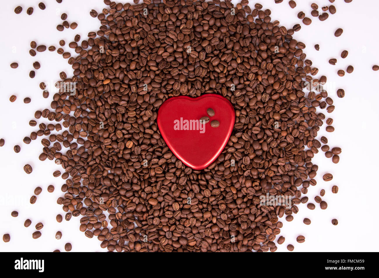 coffee beans and heart shape Stock Photo - Alamy