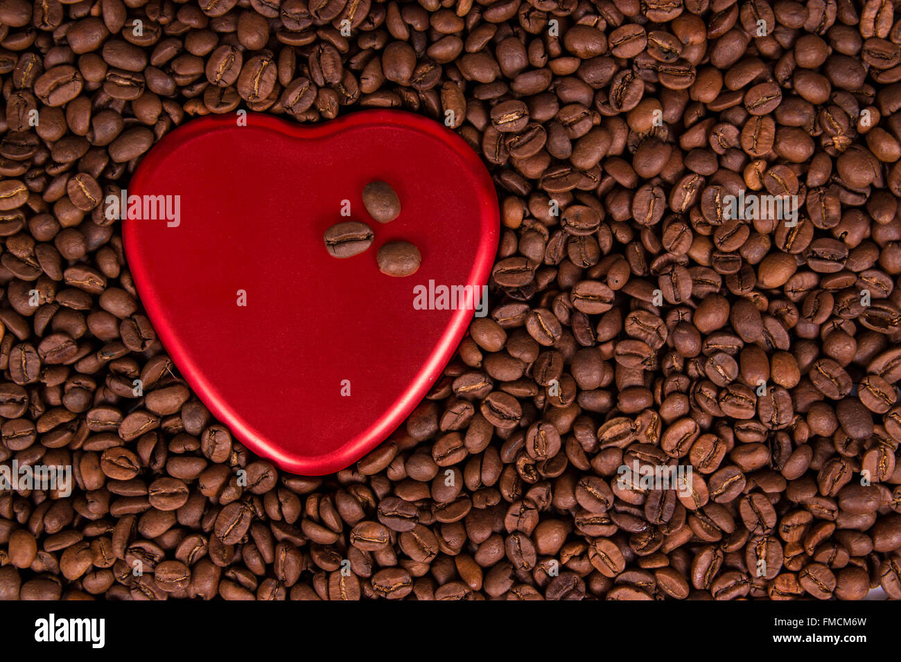 coffee beans and heart shape Stock Photo - Alamy