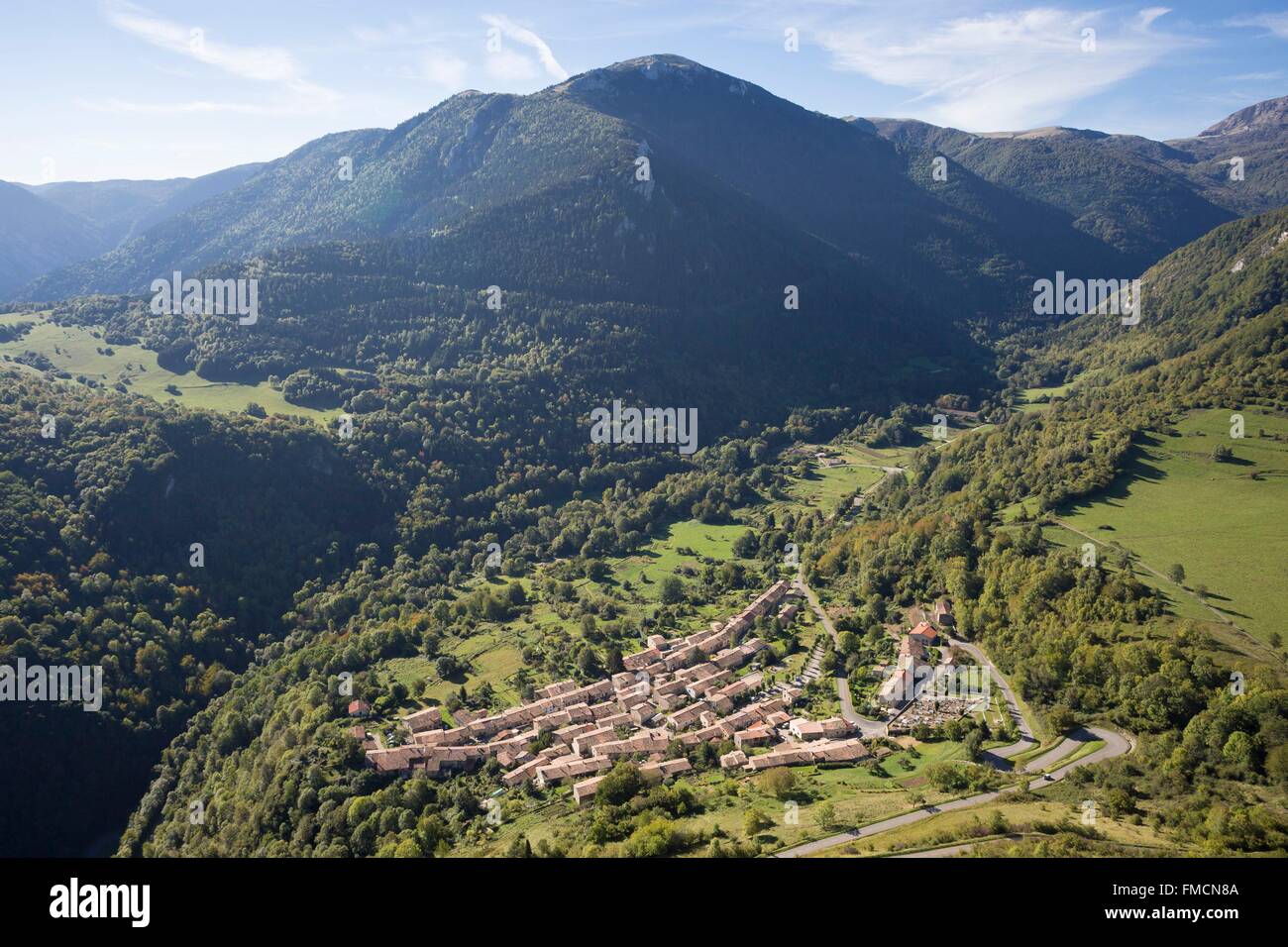 France, Ariege, Montsegur, the village Stock Photo - Alamy