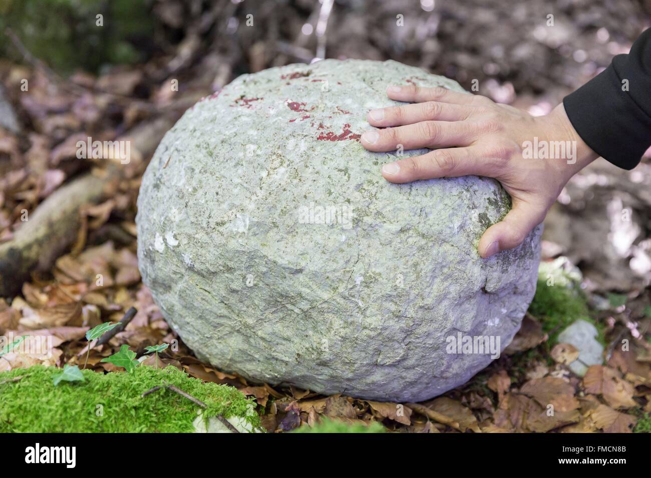 Stone ball hi-res stock photography and images - Alamy