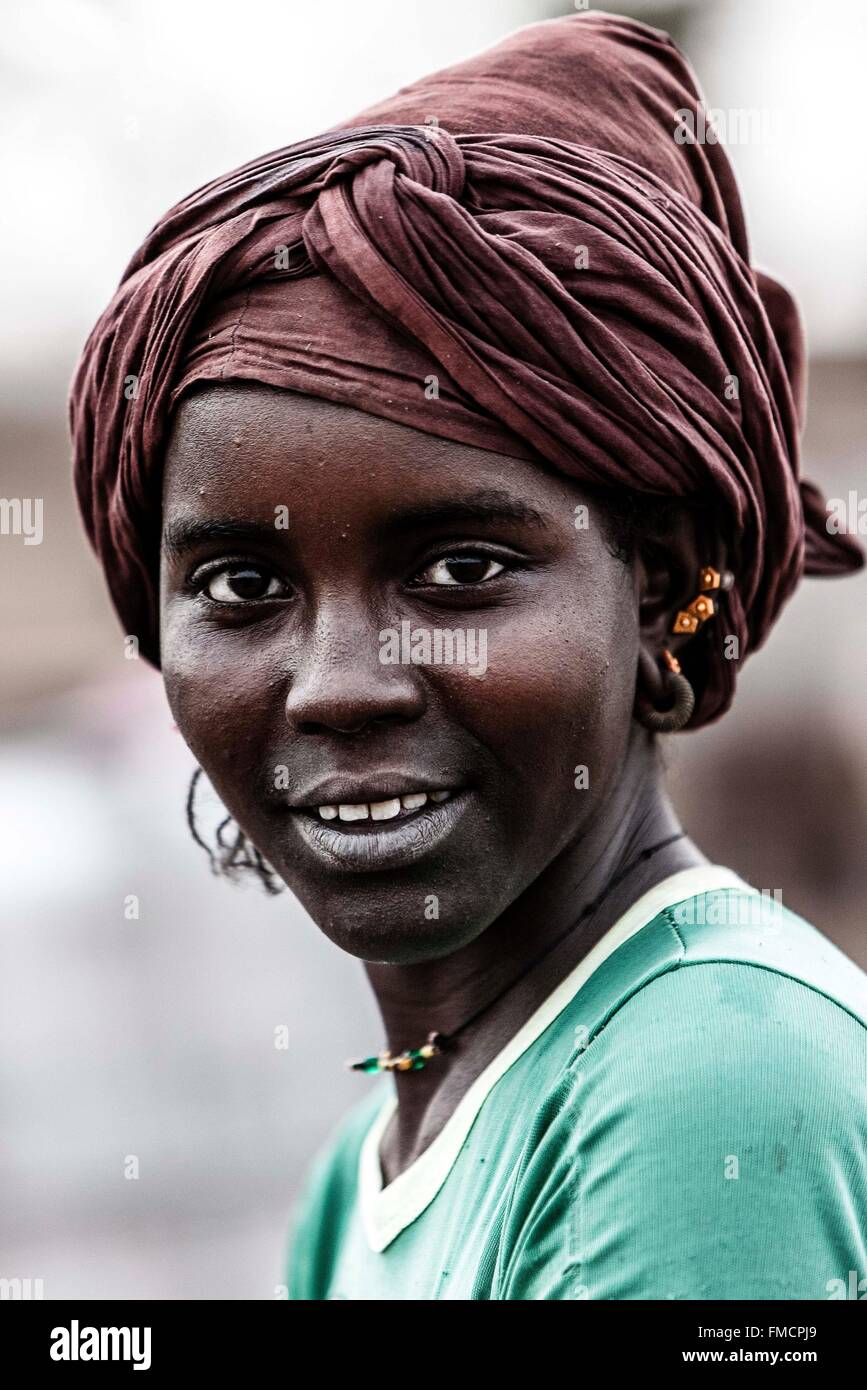 Senegal, Sahel, Ferlo region, Widou Thiengoly, Peul woman Stock Photo ...