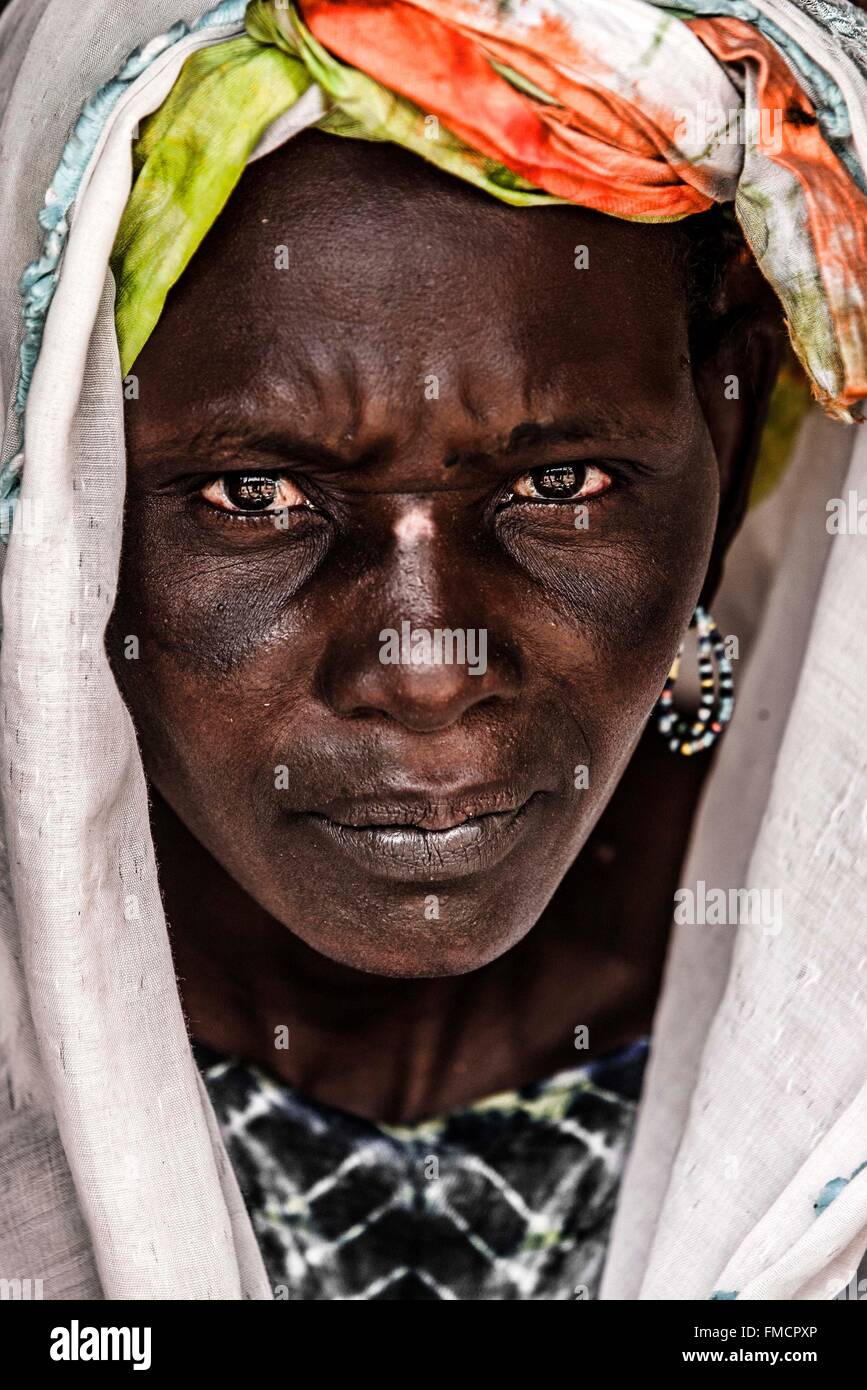 Senegal, Sahel, Ferlo region, Widou Thiengoly, Peul woman Stock Photo ...
