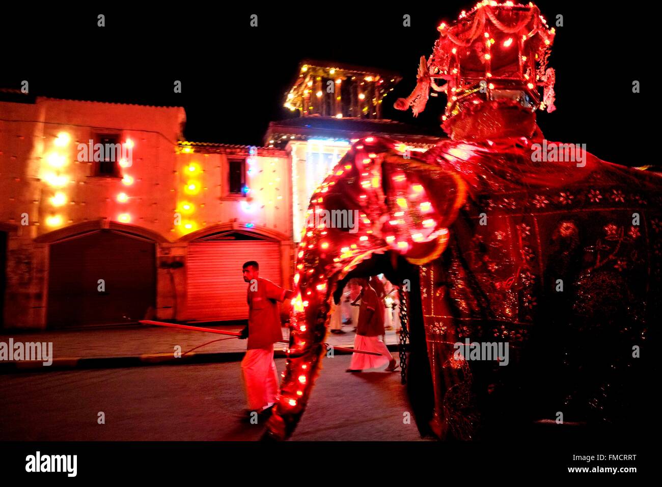 Kandy sri lanka perahera festival hi-res stock photography and images ...