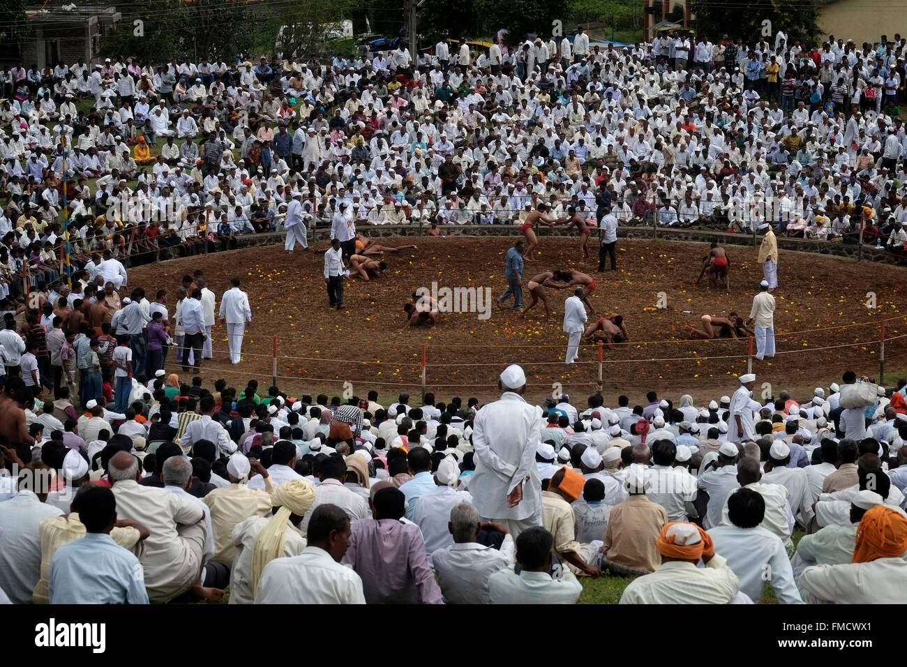 Indian kushti hi-res stock photography and images - Alamy