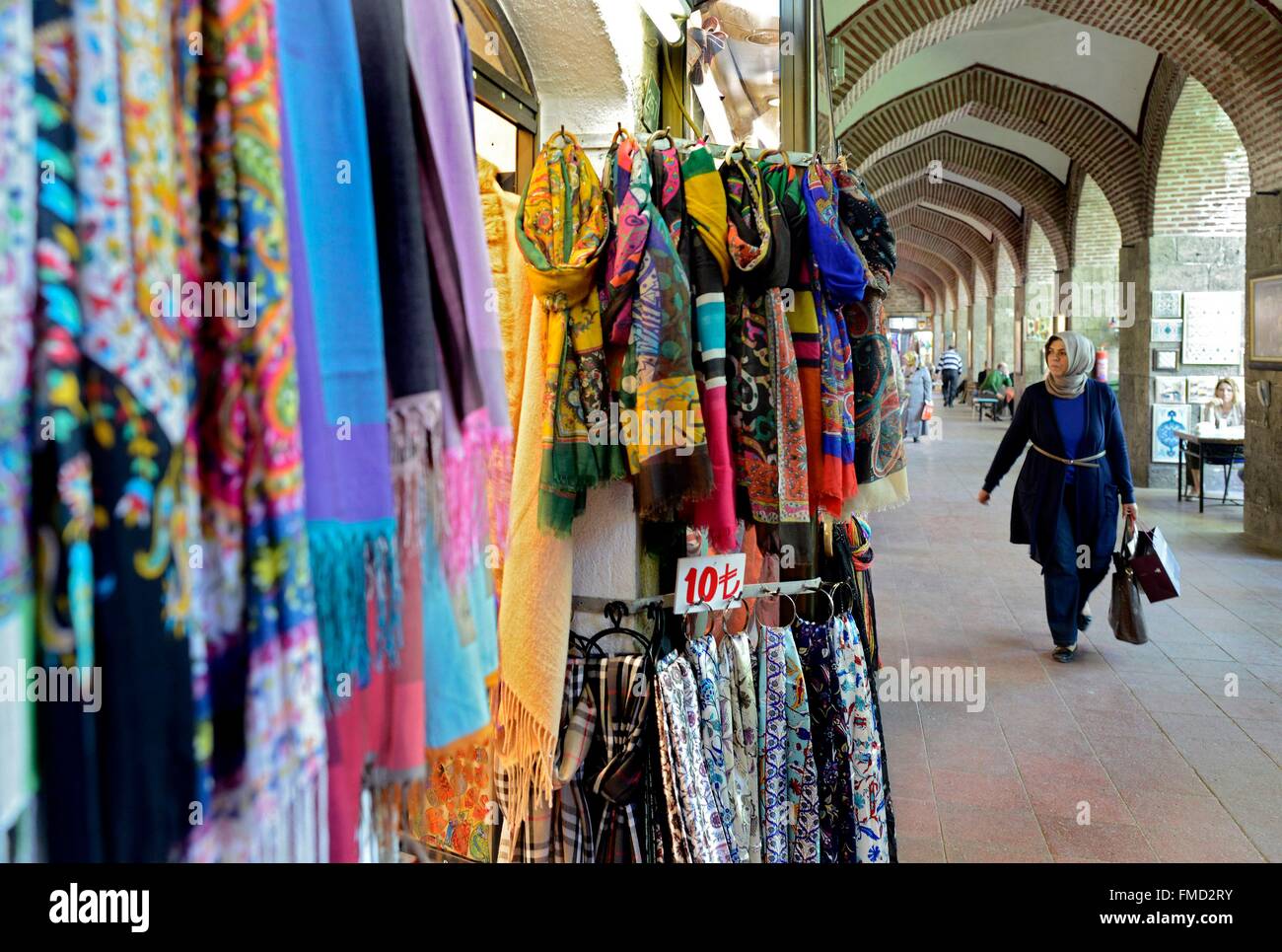 Silk bazaar hi-res stock photography and images - Alamy