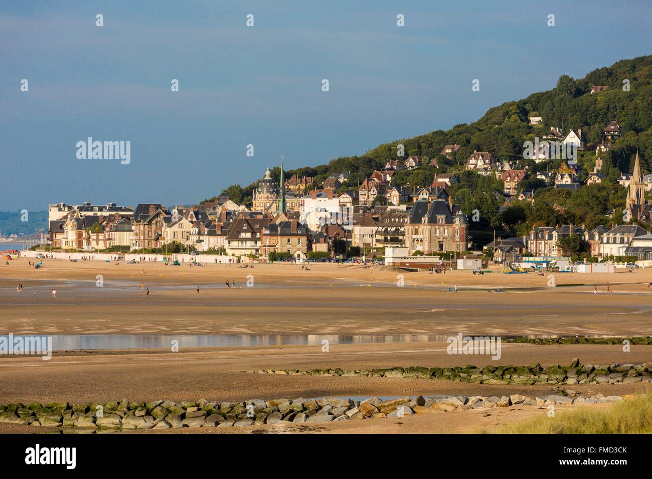 France, Calvados, Pays d'Auge, the cote Fleurie (Flowered coast ...