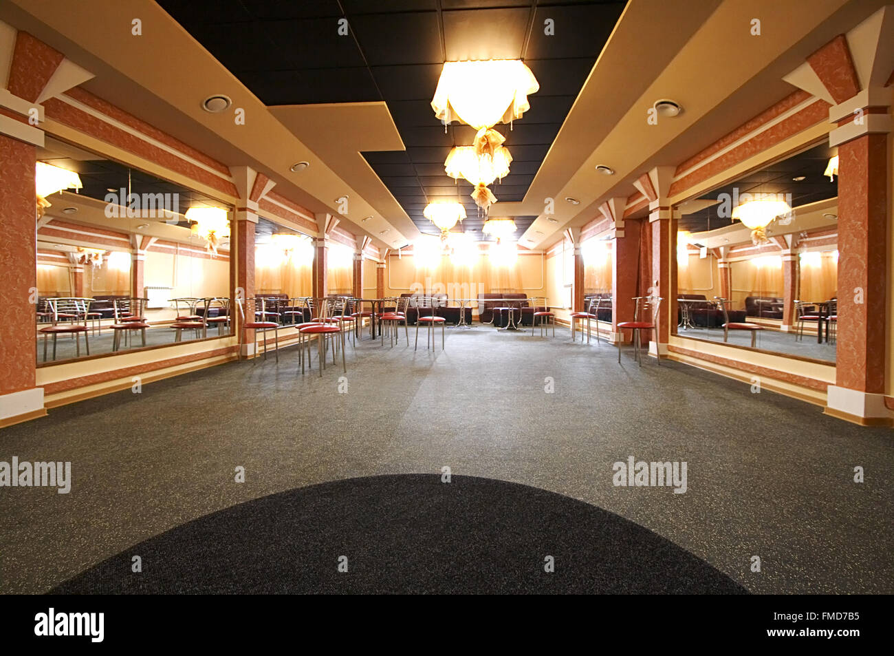 The big and empty dance hall with mirrors Stock Photo - Alamy