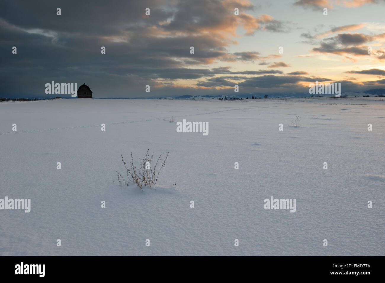 Mission valley montana hi-res stock photography and images - Alamy