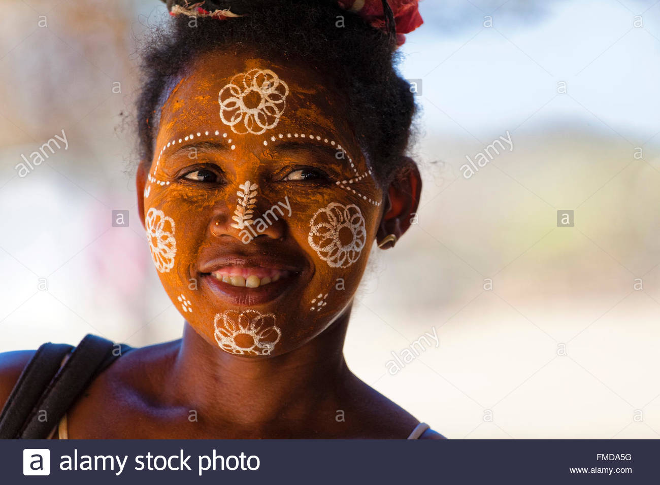 Madagascar Woman Face High Resolution Stock Photography and Images - Alamy