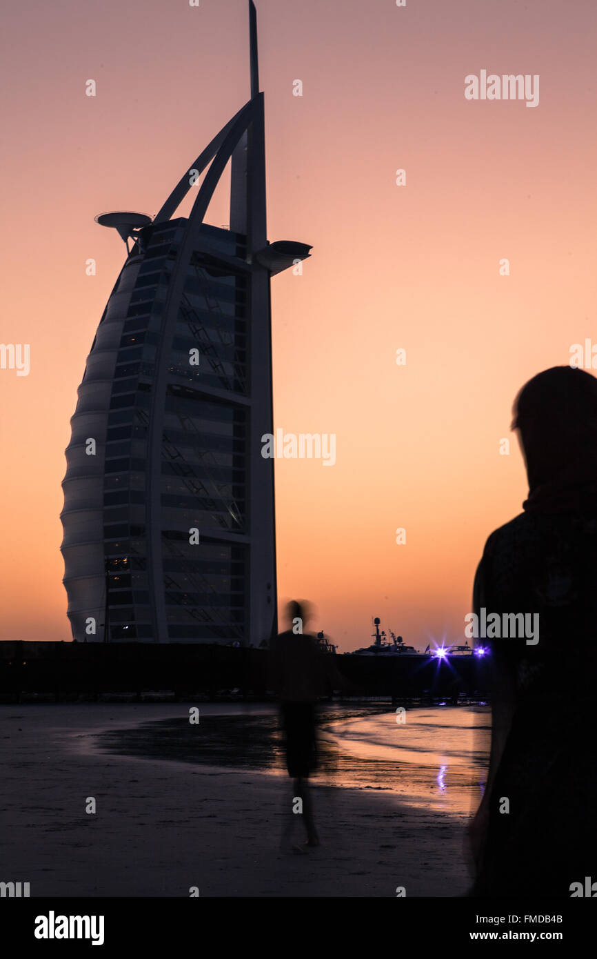 Landmarks uae hi-res stock photography and images - Alamy