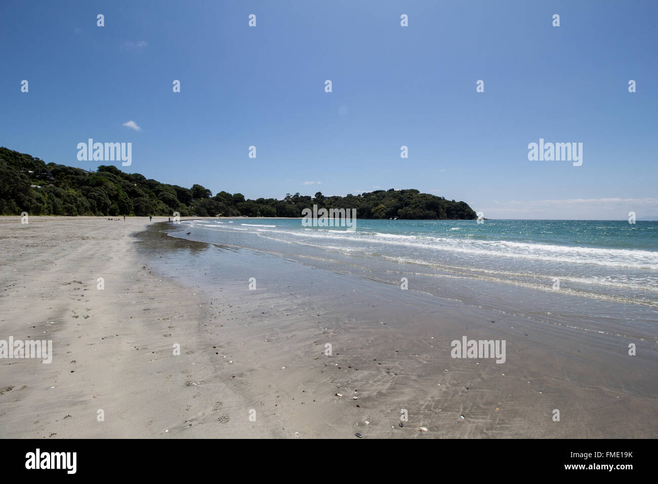 Oneroa new zealand waiheke island hi-res stock photography and images ...