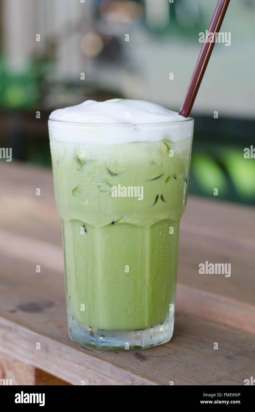 Ice green tea Stock Photo - Alamy
