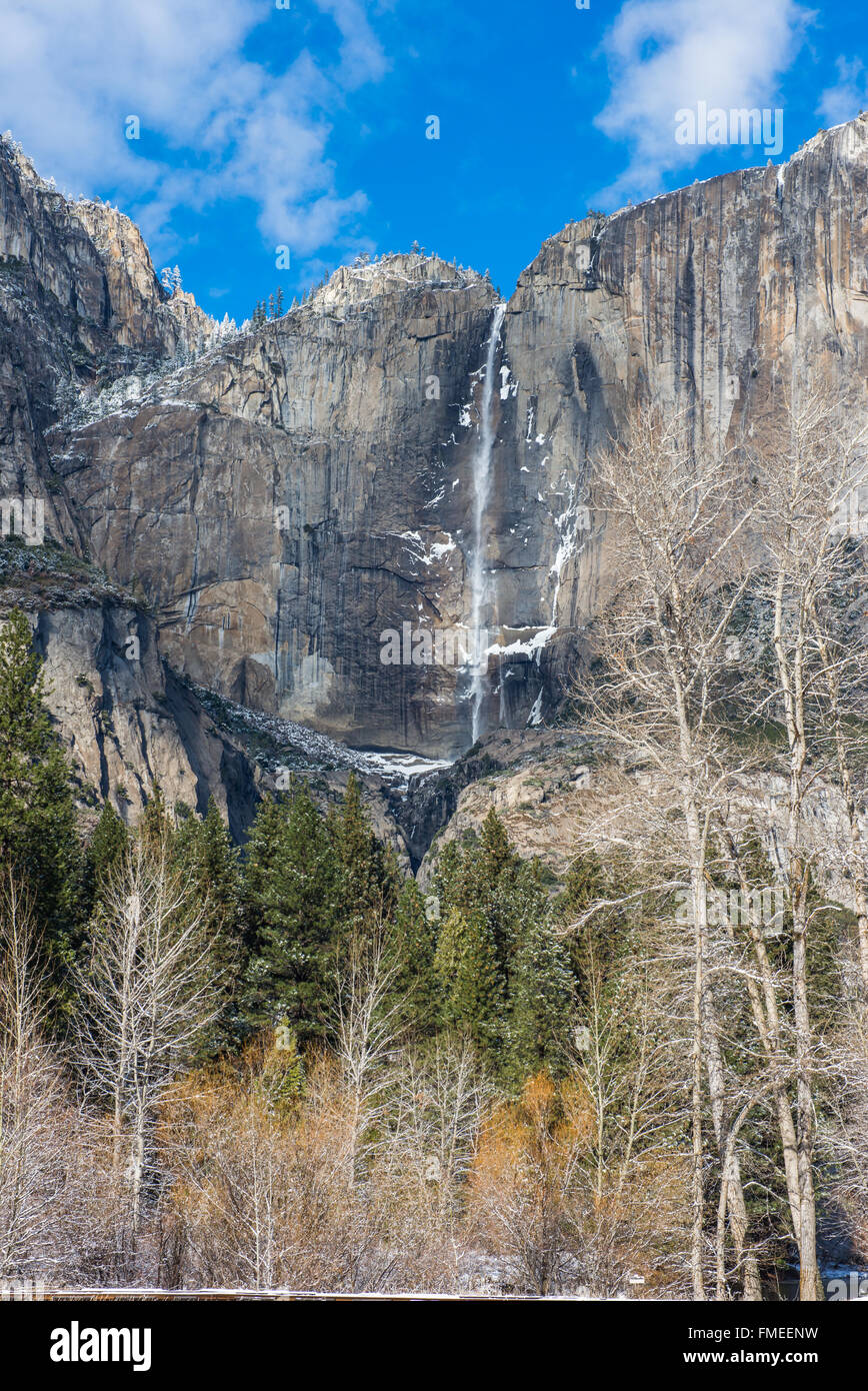 Lower yosemite fall valley hi-res stock photography and images - Alamy
