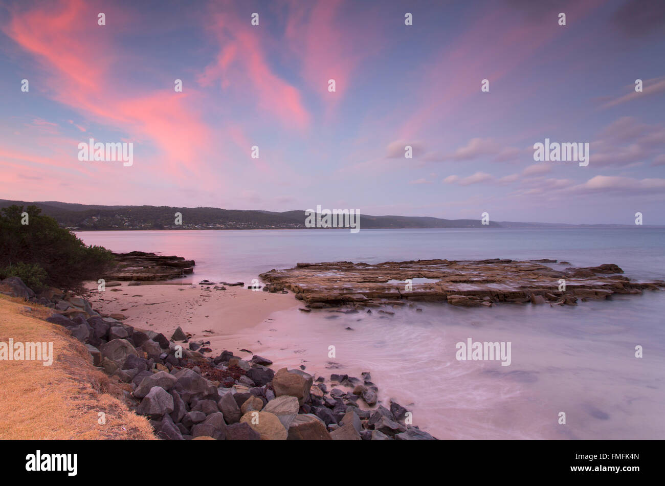 Lorne beach hi-res stock photography and images - Alamy