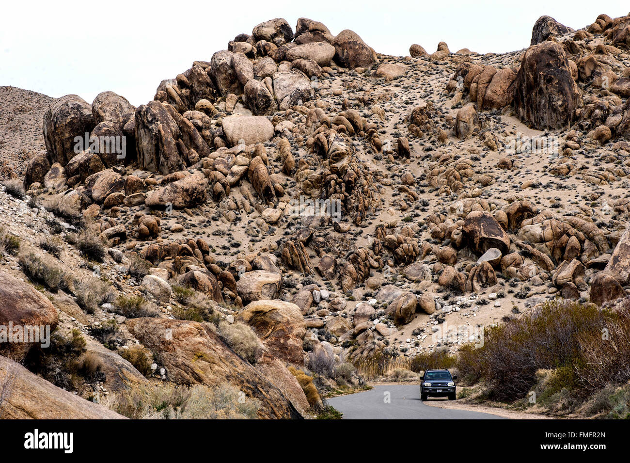 Lone Pine, California, USA. 11th Mar, 2016. The small town of Lone Pine ...