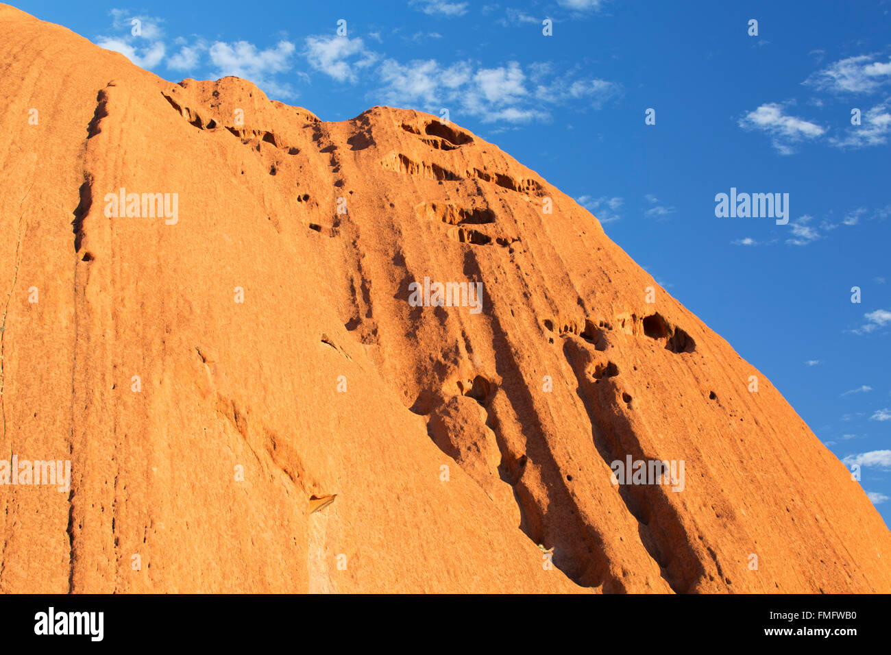 Uluru (UNESCO World Heritage Site), Uluru-Kata Tjuta National Park ...