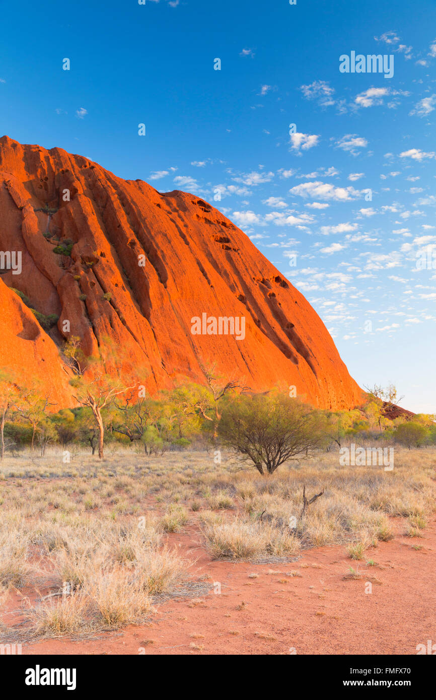 Uluru (UNESCO World Heritage Site), Uluru-Kata Tjuta National Park ...