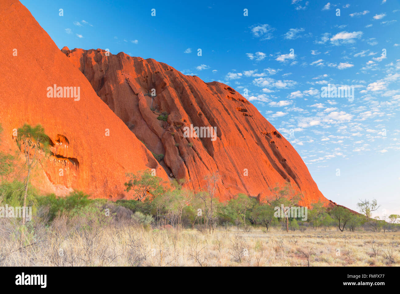 Uluru (UNESCO World Heritage Site), Uluru-Kata Tjuta National Park ...