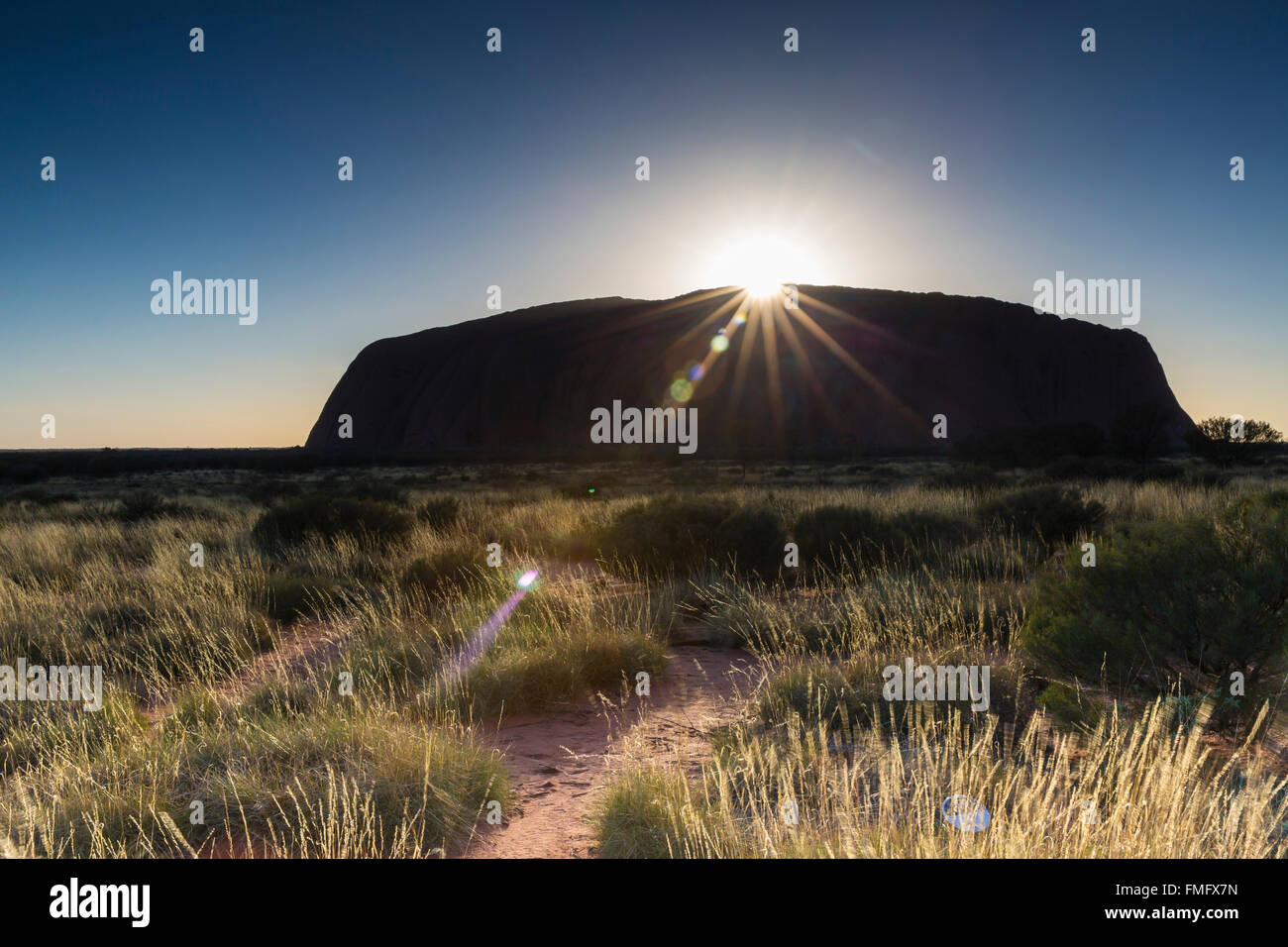 Uluru (UNESCO World Heritage Site), Uluru-Kata Tjuta National Park ...