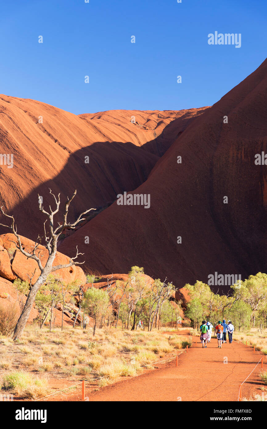 Uluru (UNESCO World Heritage Site), Uluru-Kata Tjuta National Park ...