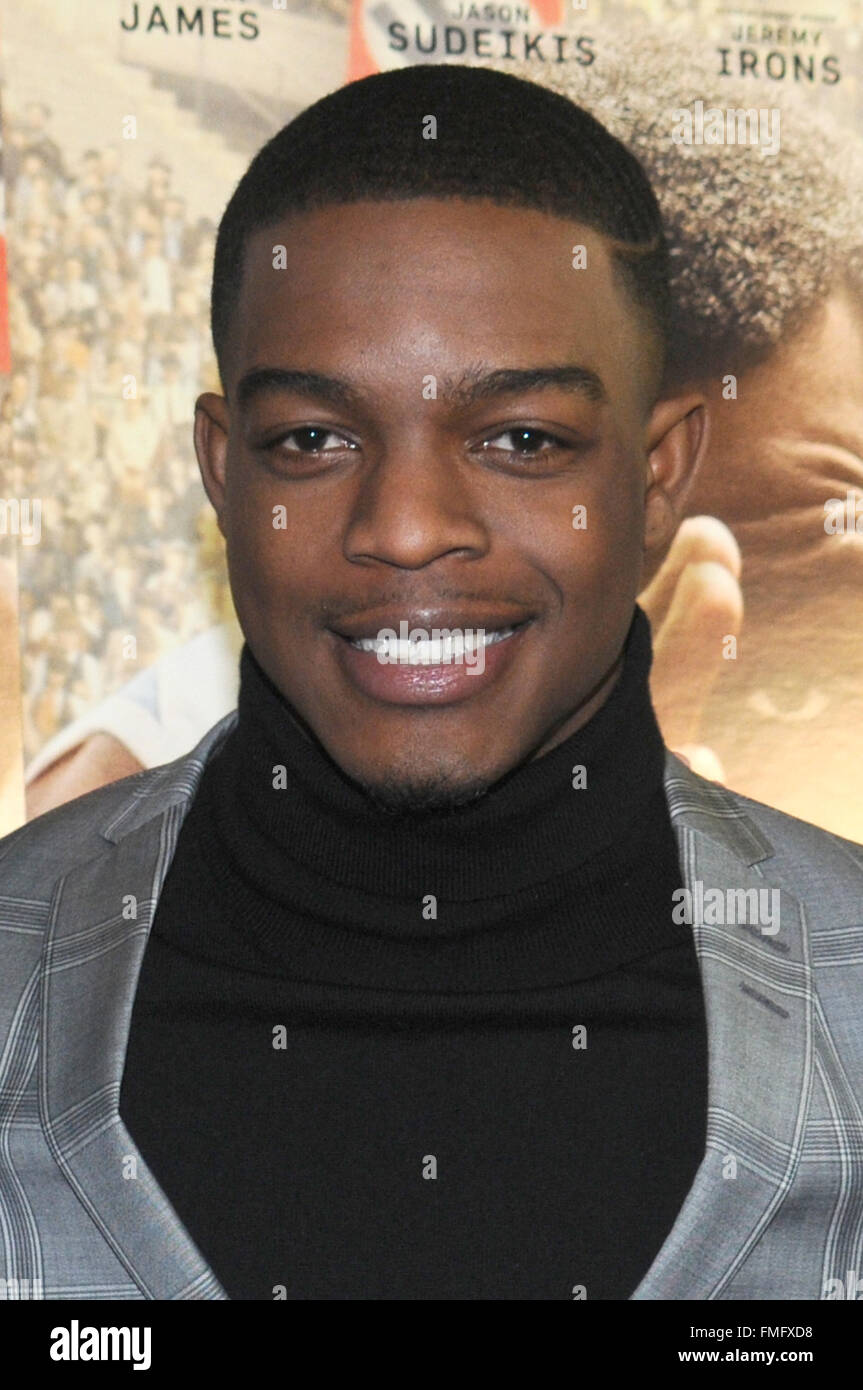 Jesse owens medal hi-res stock photography and images - Alamy