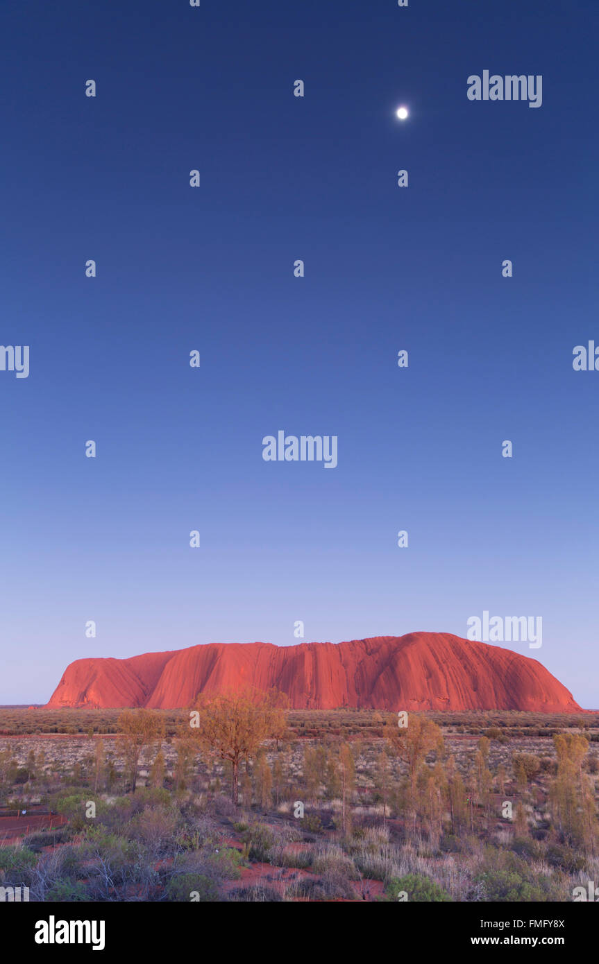 Uluru (UNESCO World Heritage Site), Uluru-Kata Tjuta National Park ...