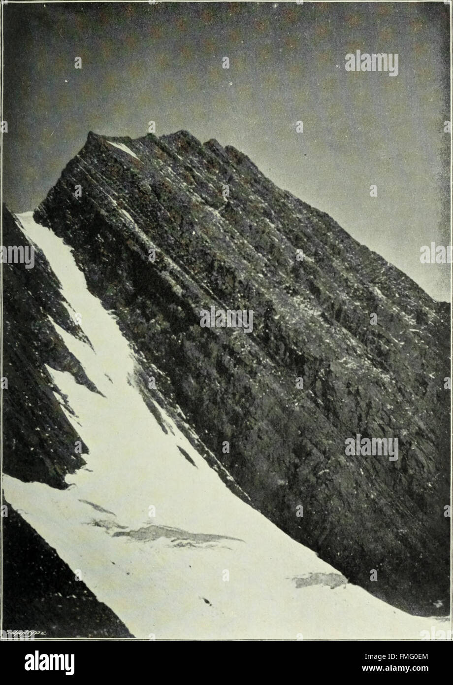 Pir font hi-res stock photography and images - Alamy