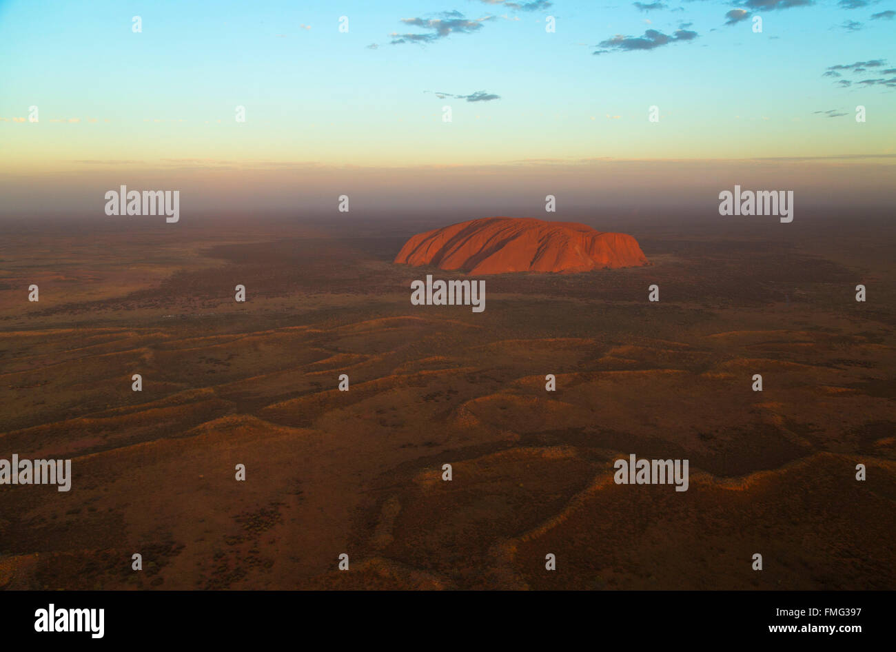 Uluru (UNESCO World Heritage Site), Uluru-Kata Tjuta National Park ...