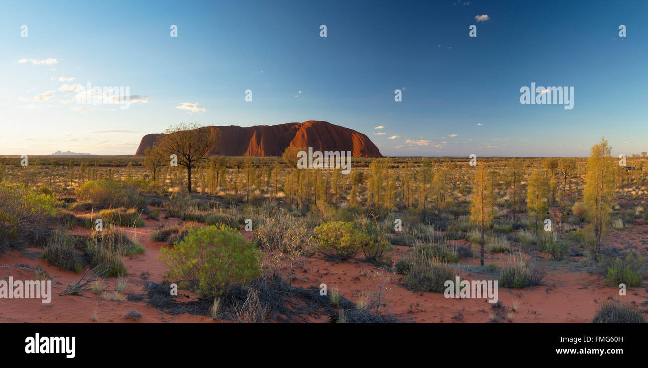 Uluru (UNESCO World Heritage Site), Uluru-Kata Tjuta National Park ...