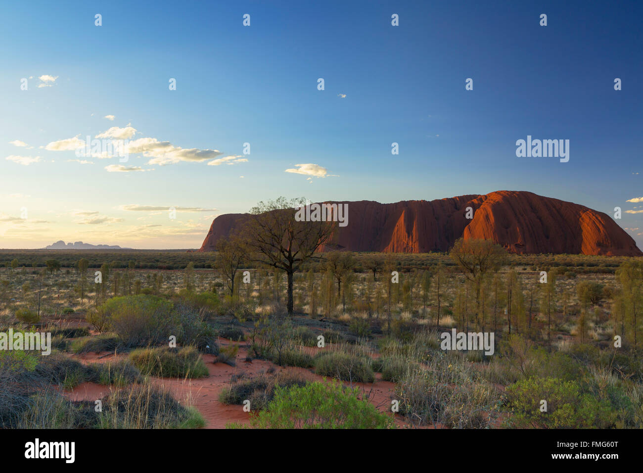 Uluru (UNESCO World Heritage Site), Uluru-Kata Tjuta National Park ...