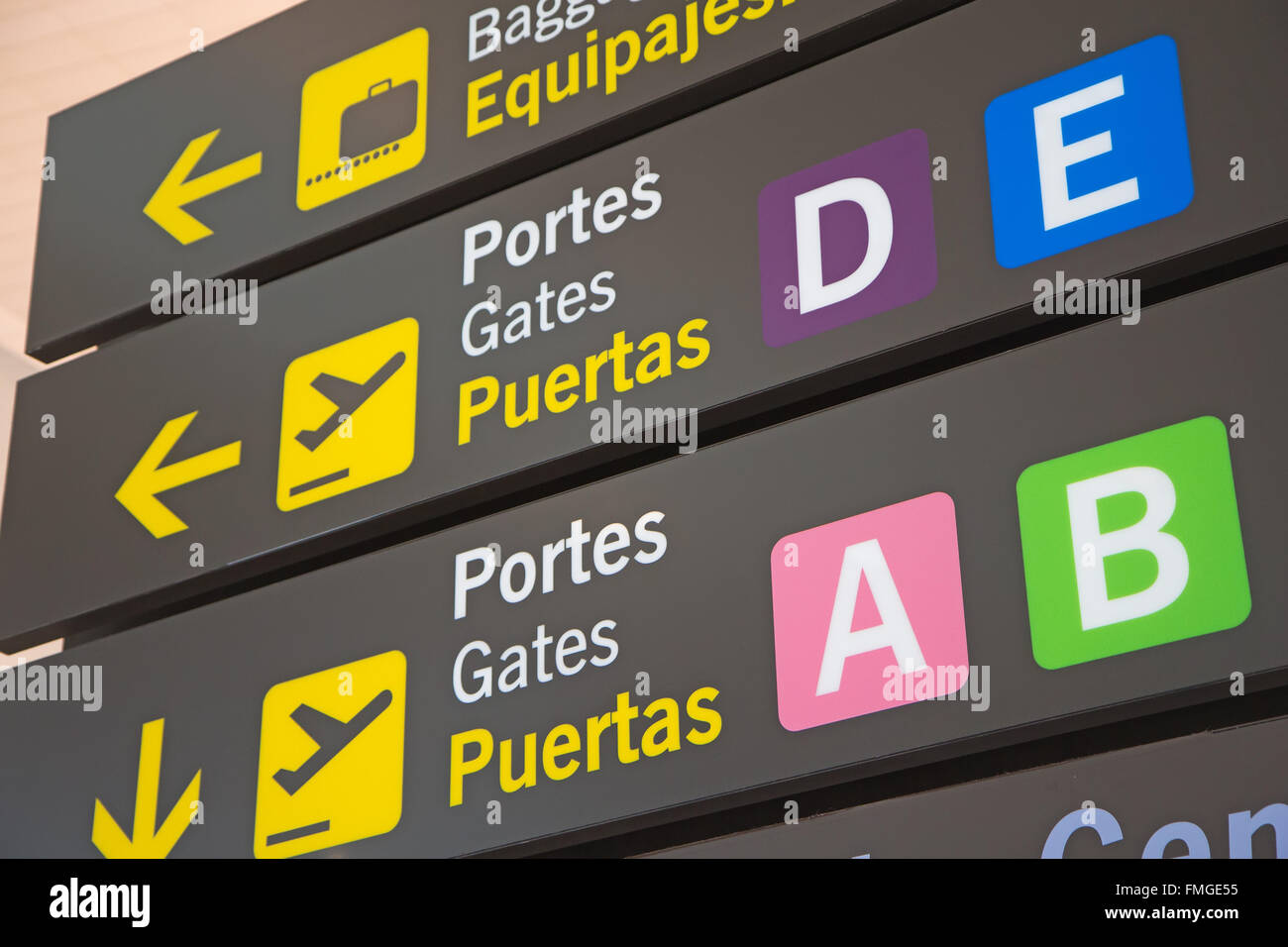 Señales De Salida Del Aeropuerto