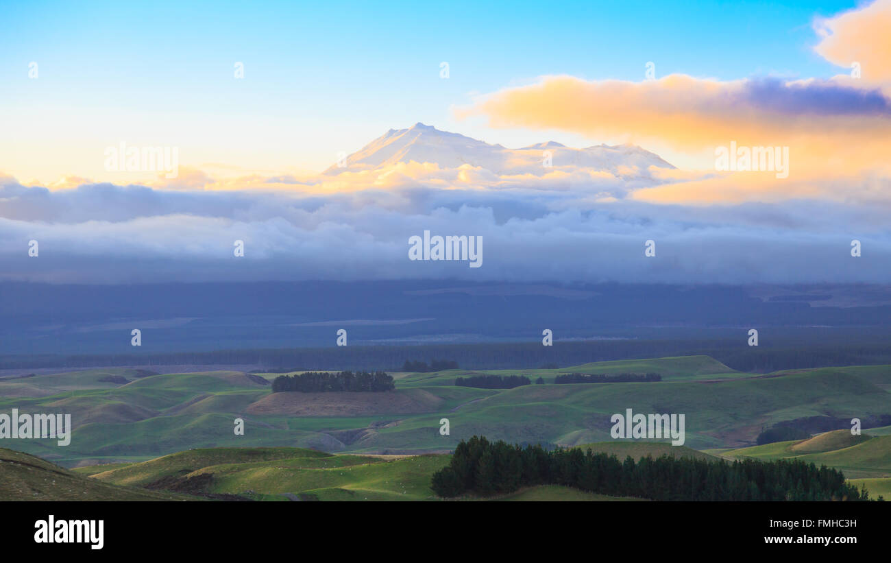 Vulcano sunset hi-res stock photography and images - Alamy