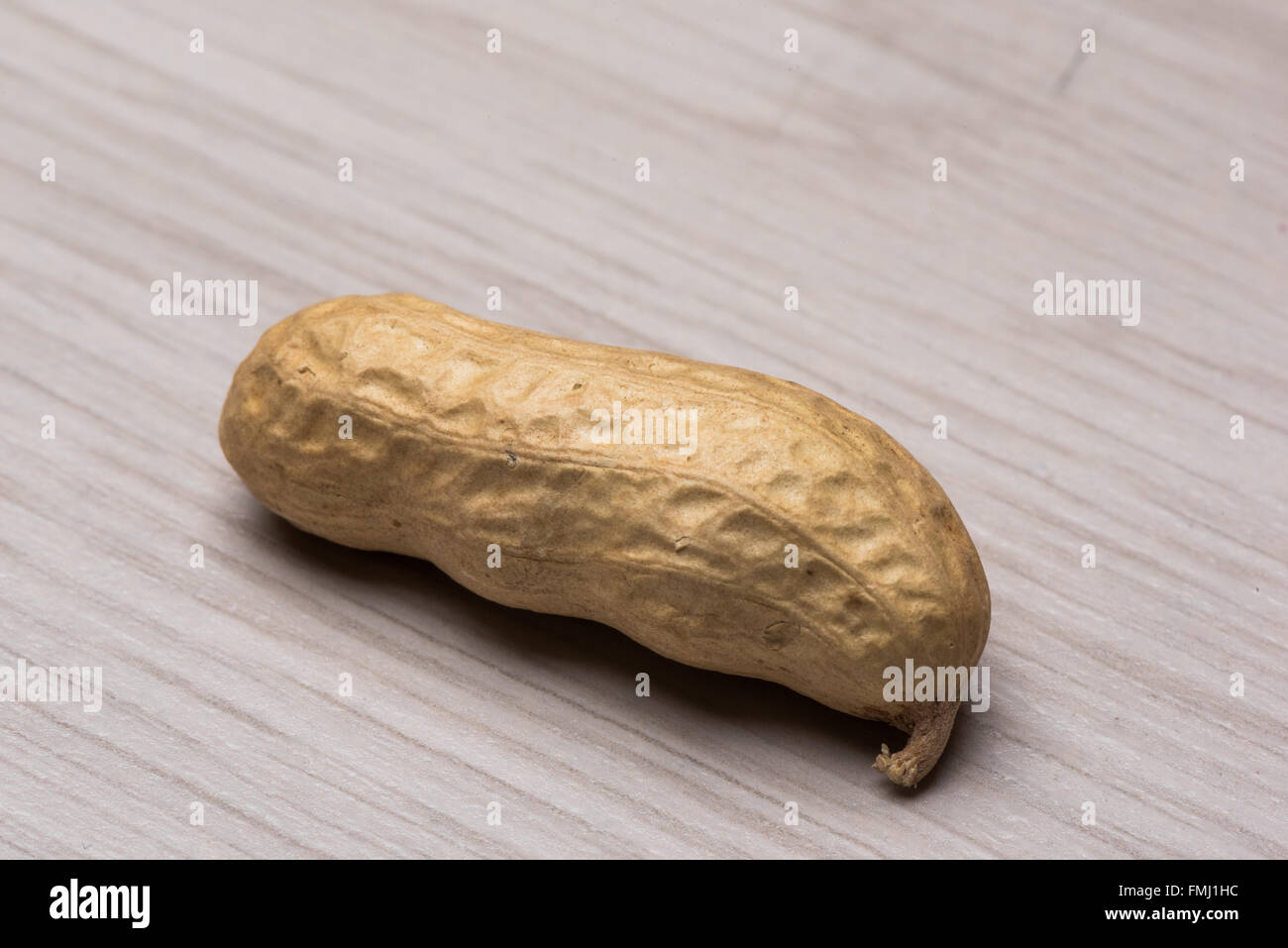 Peanut dry hi-res stock photography and images - Alamy