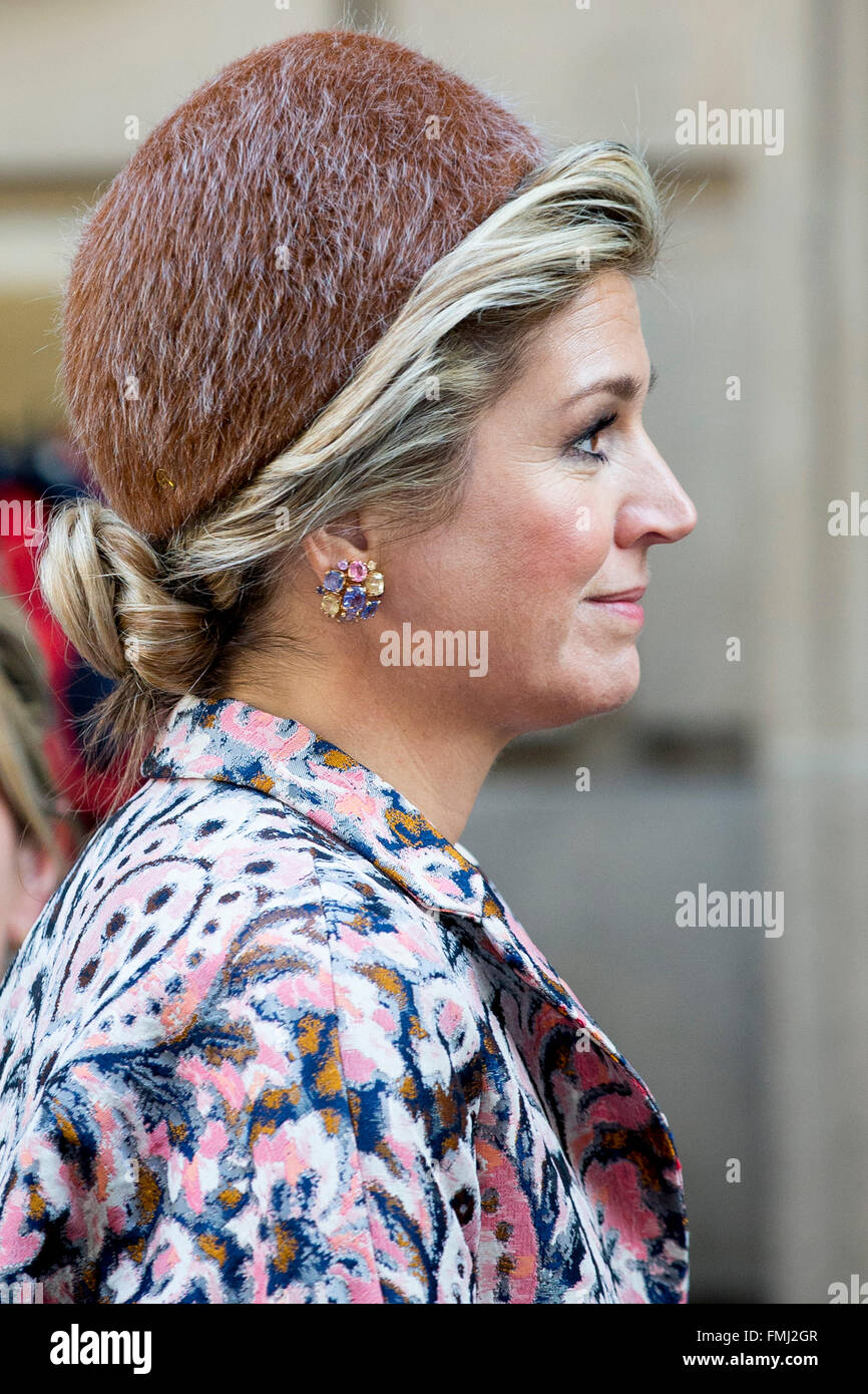 Paris, France. 11th Mar, 2016. King Willem-Alexander and Queen Maxima ...