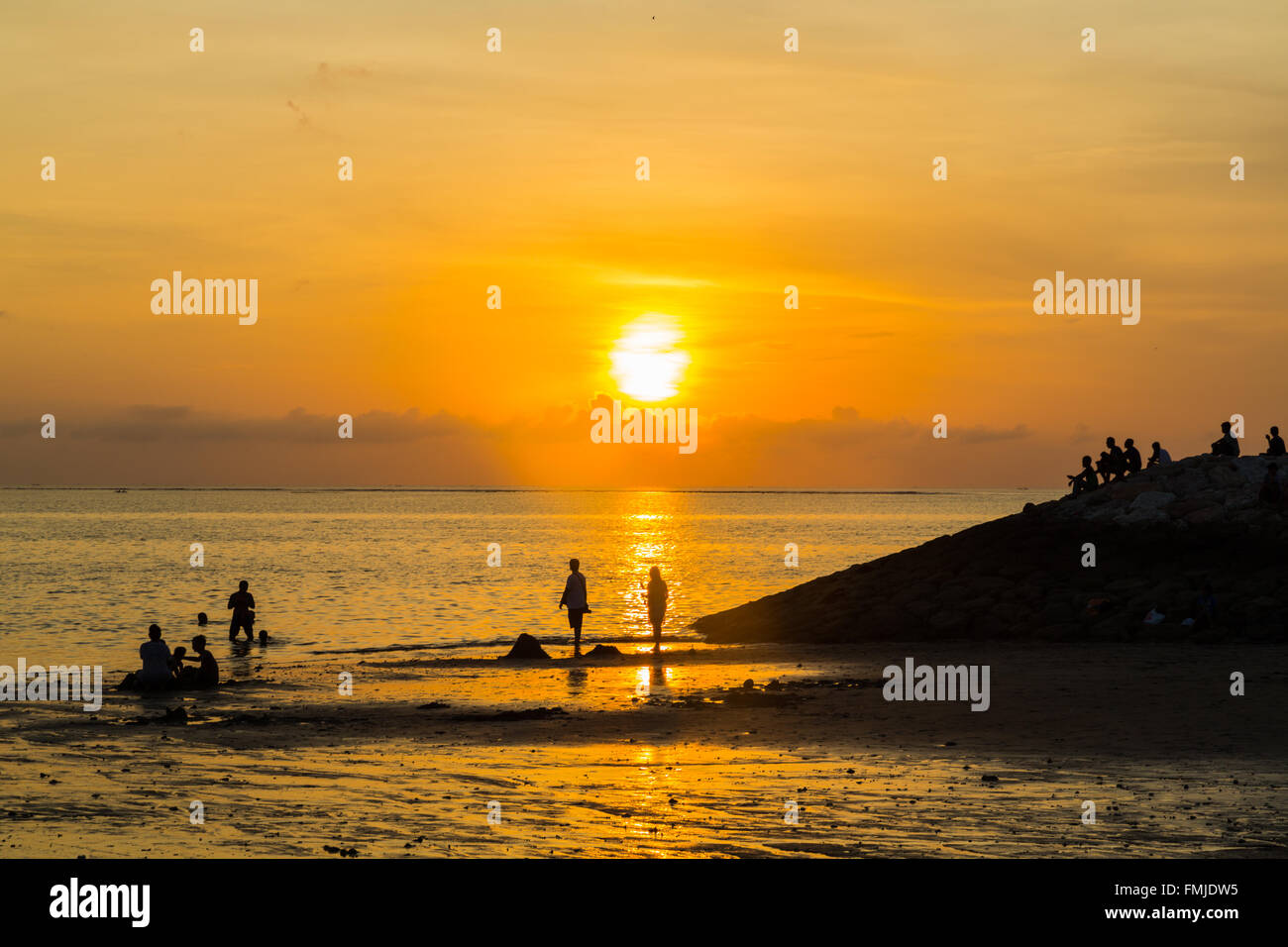 Bali beach sunset hi-res stock photography and images - Alamy