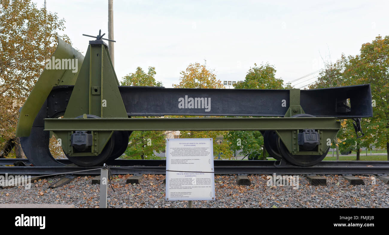 Track wrecking High Resolution Stock Photography and Images - Alamy