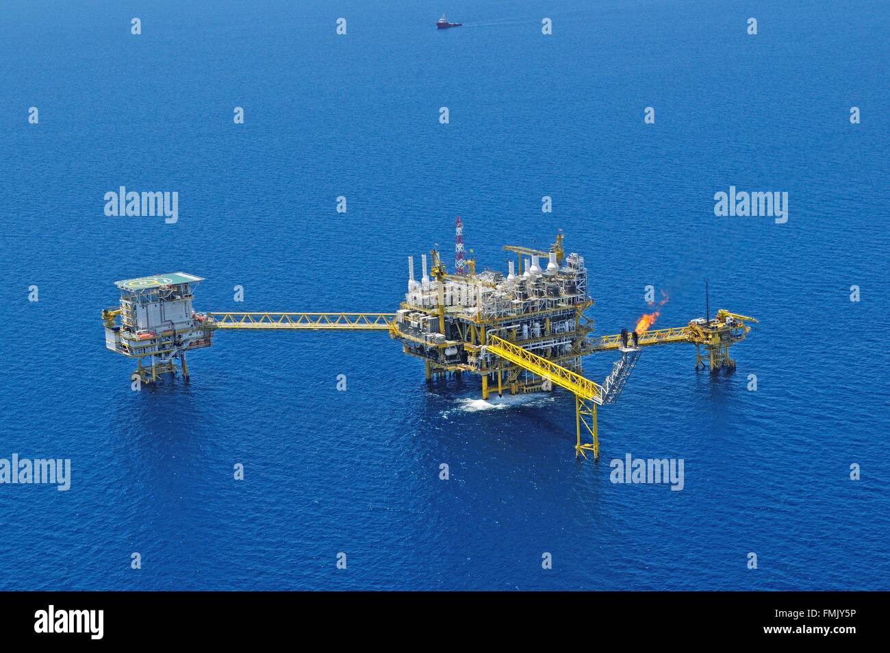 Offshore construction platform for production oil and gas Stock Photo ...