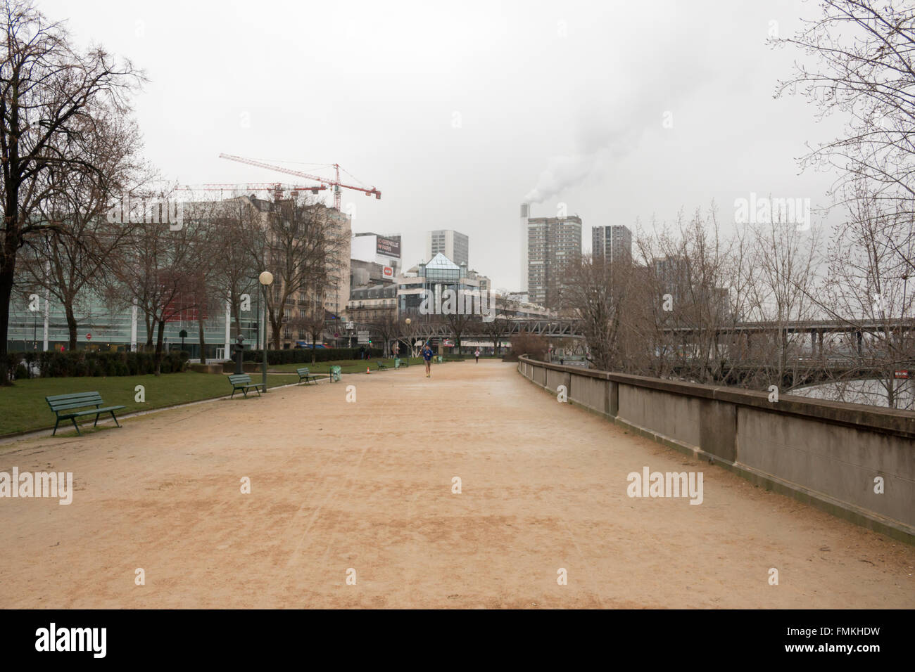 Green space paris hi-res stock photography and images - Alamy