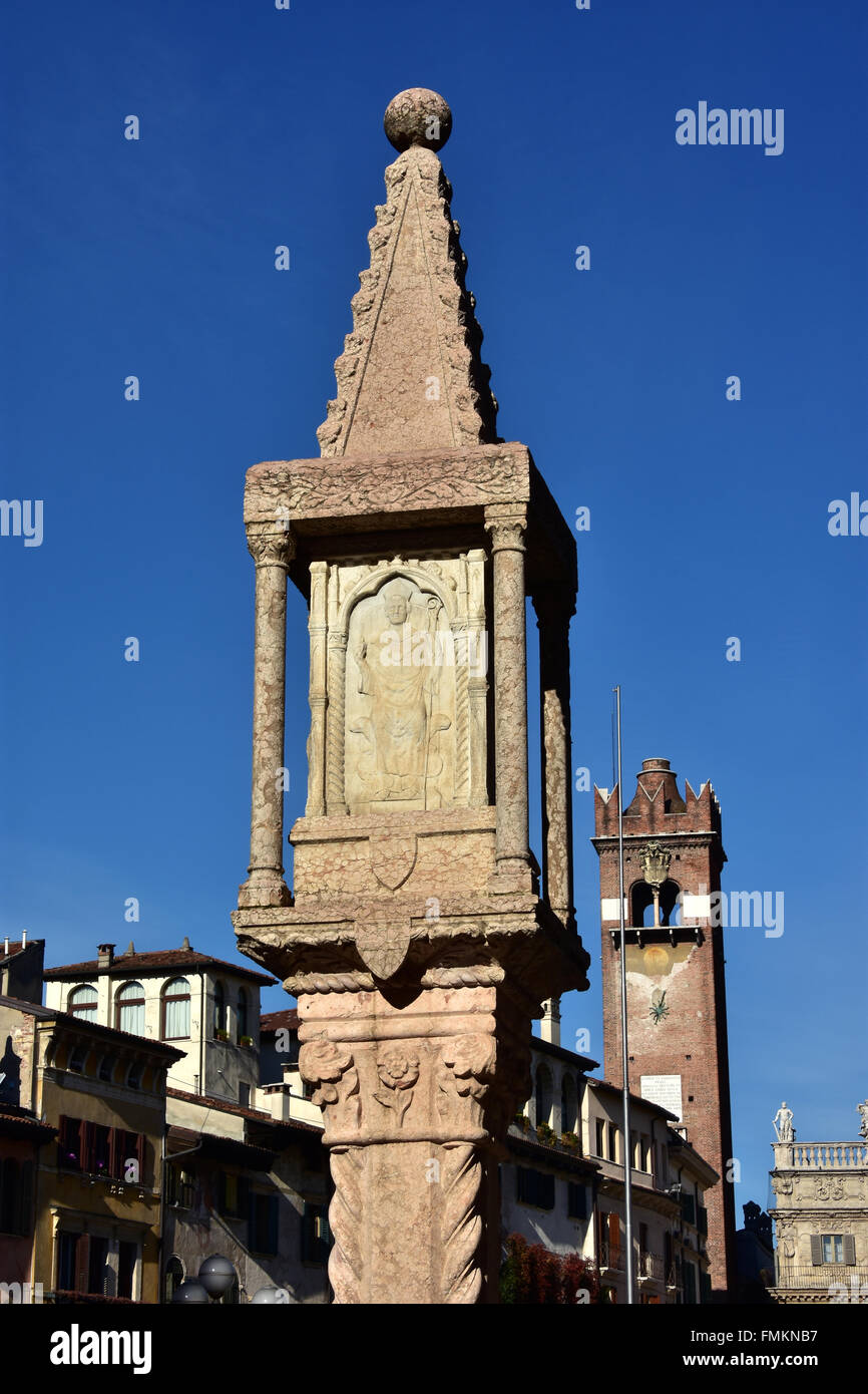 Medieval building of verona hi-res stock photography and images - Alamy