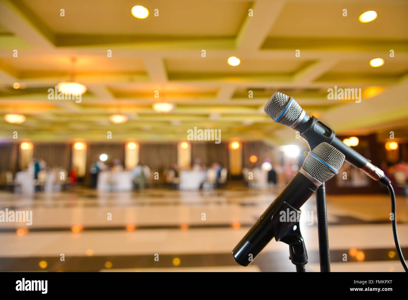 Orchestra equipment hi-res stock photography and images - Alamy
