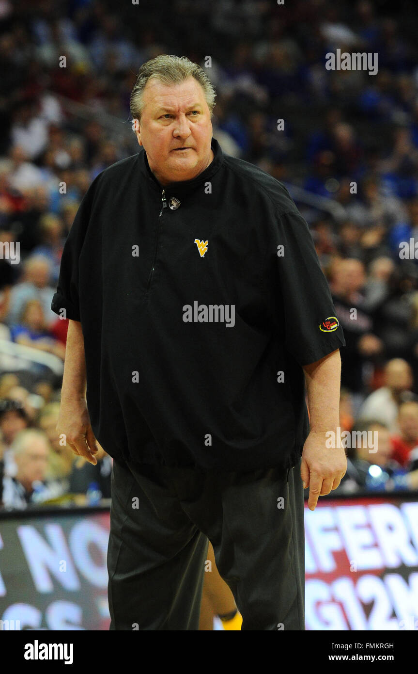 Kansas City, Missouri, USA. 11th Mar, 2016. West Virginia Mountaineers ...