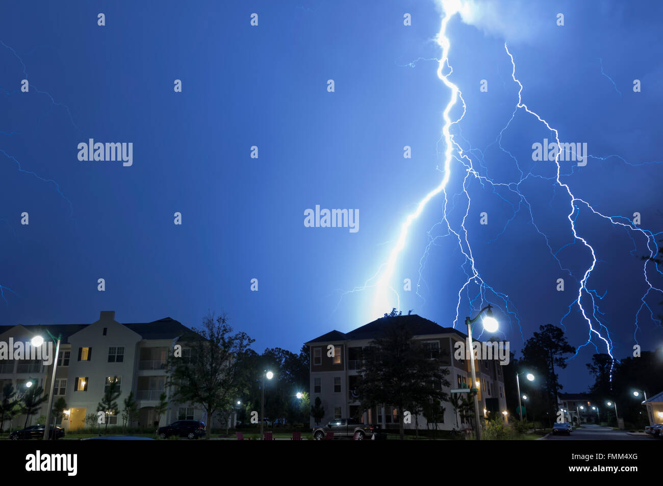 Massive lightning strike in a neighborhood Stock Photo - Alamy