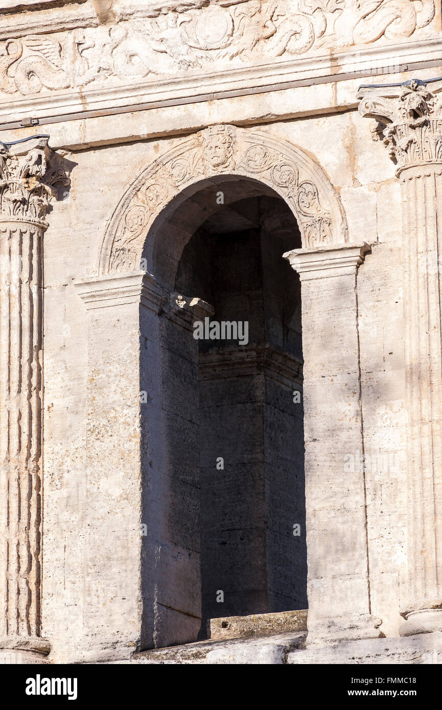 Les antiques, et les ruines de Glanum, Saint Rémy de Provence, BDR ...