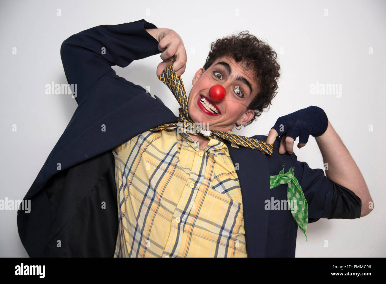 A smiling clown performing Stock Photo - Alamy