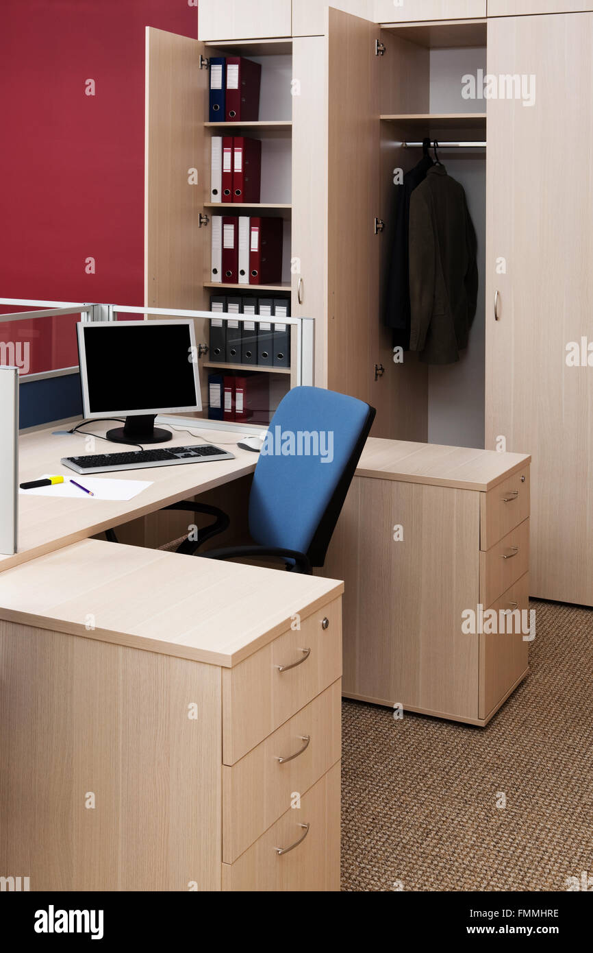 computers behind the glass in a modern office Stock Photo - Alamy