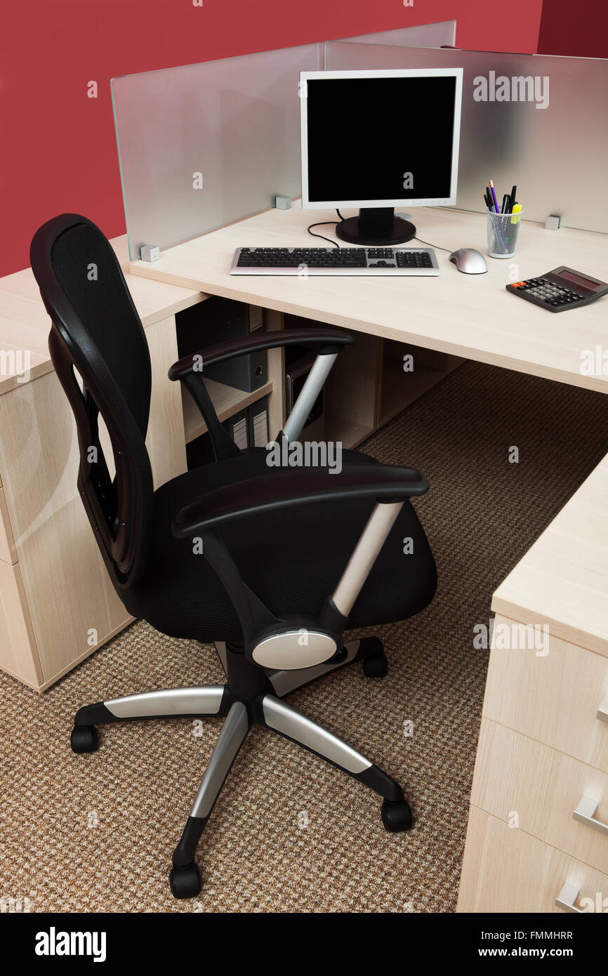 computers behind the glass in a modern office Stock Photo - Alamy